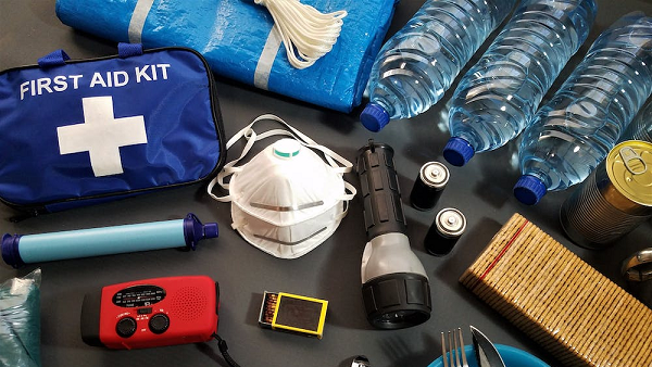 Basic Emergency Response Skills to Teach Your Teen - Homeschooling Teen